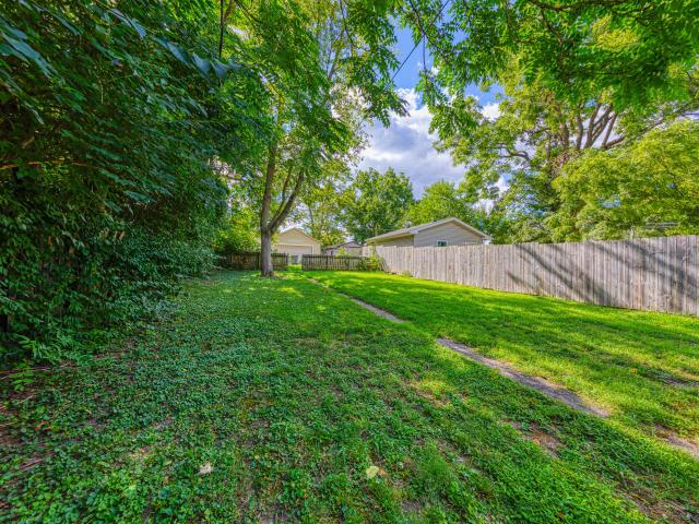 110 N Riley Avenue