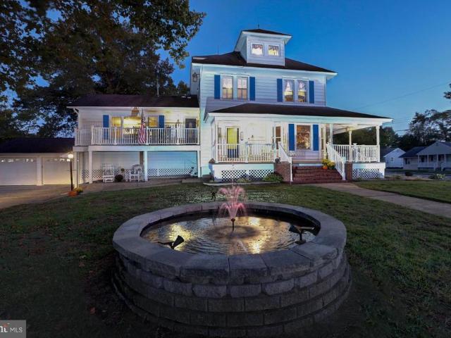 110 N River Drive