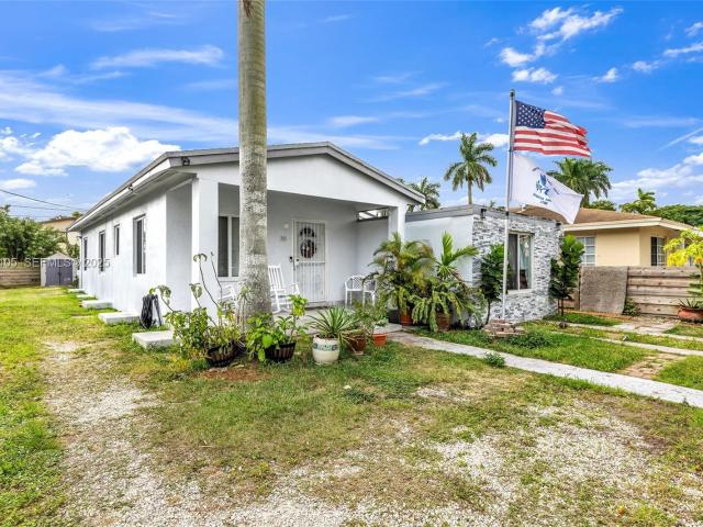 110 NE 9th Ct, Homestead, FL 33030 | MLS #A11891 | Compass