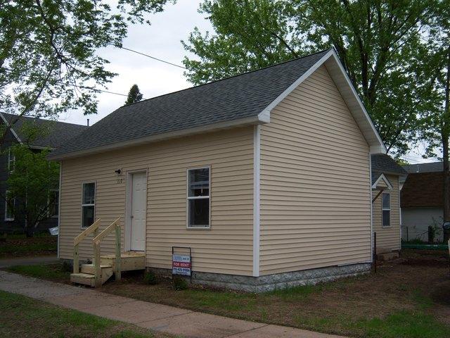 110 Niagara St, Eau Claire, WI 54703