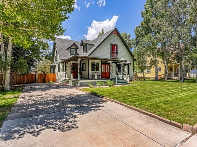110 S 5th St, Westcliffe, CO 81252