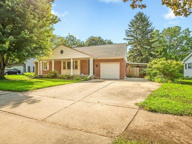 110 S Calvin Park Blvd, Rockford, IL 61108