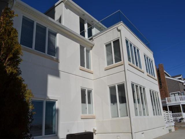 110 S Richards Ave