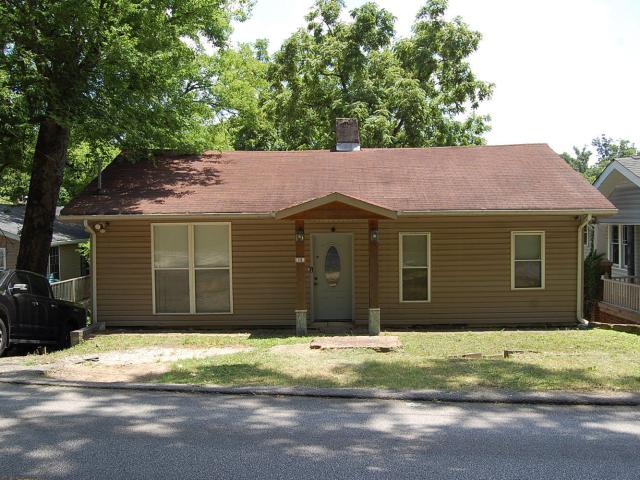 110 S Seminole Drive