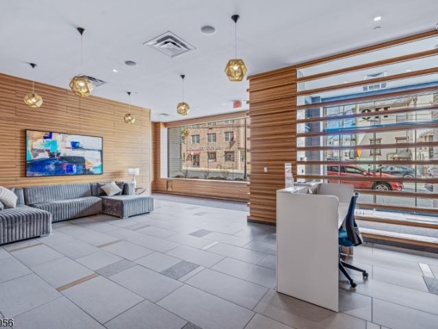 110 Somerset # 2205