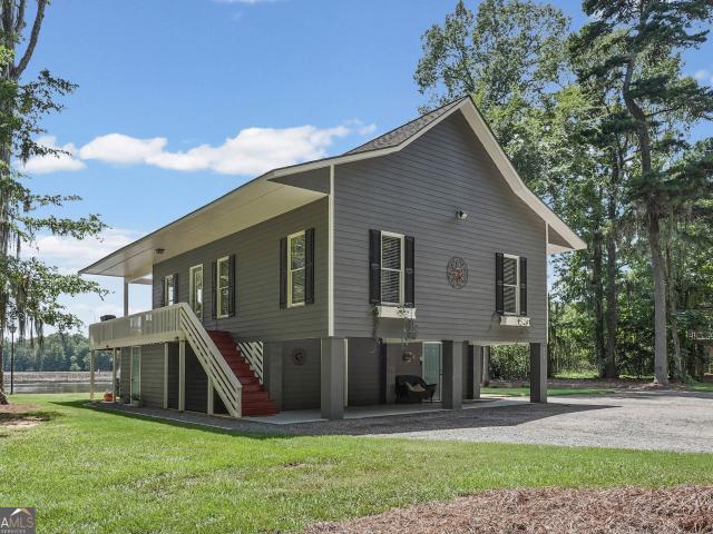 110 Sawdust Trail