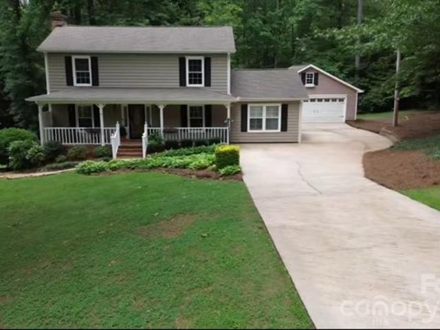 110 Sawtooth Ln, Stanley, NC 28164