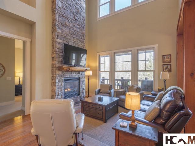 110 Saddle Notch Lane B4