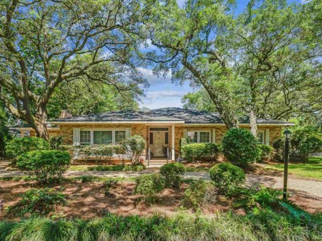 110 Seamarge Cir, Pensacola, FL 32507