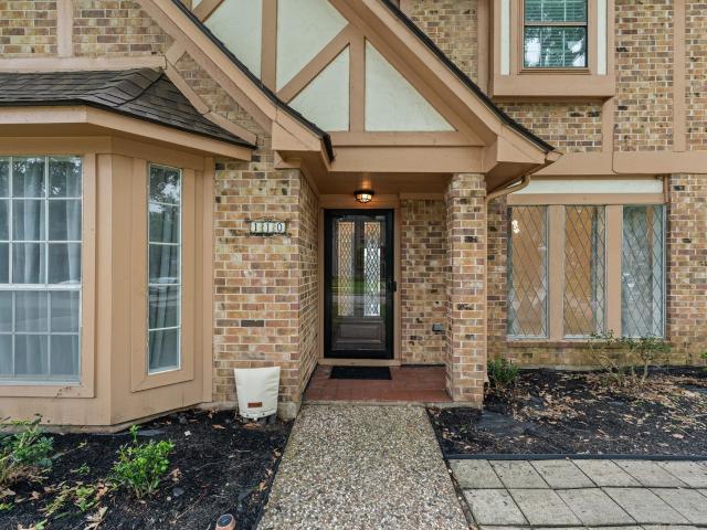 110 Shadow Wood Drive