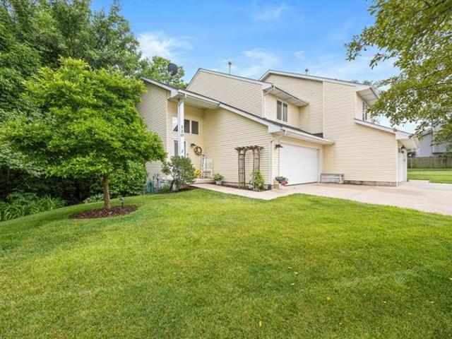 110 Sibley Dr, Minooka, IL 60447