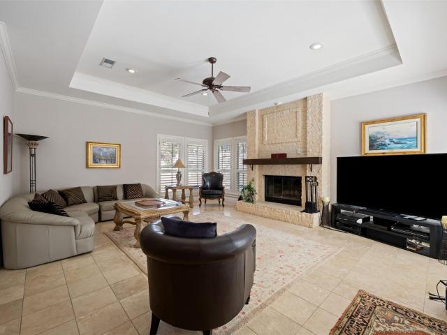 110 Squires Dr