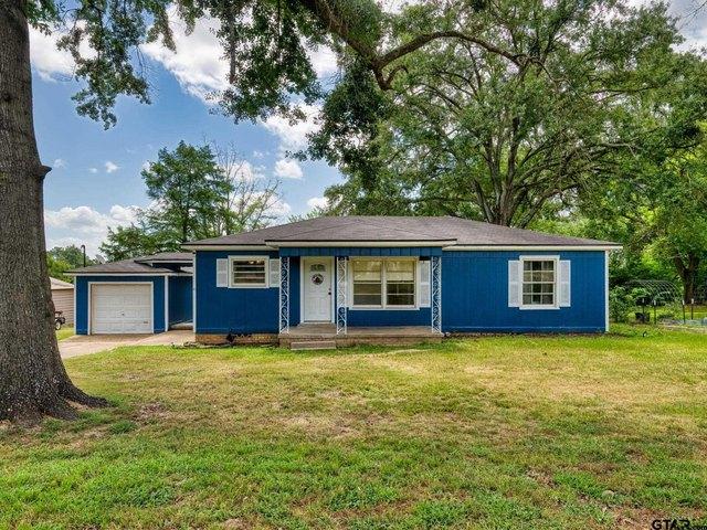 110 Starnes St, Winona, TX 75792