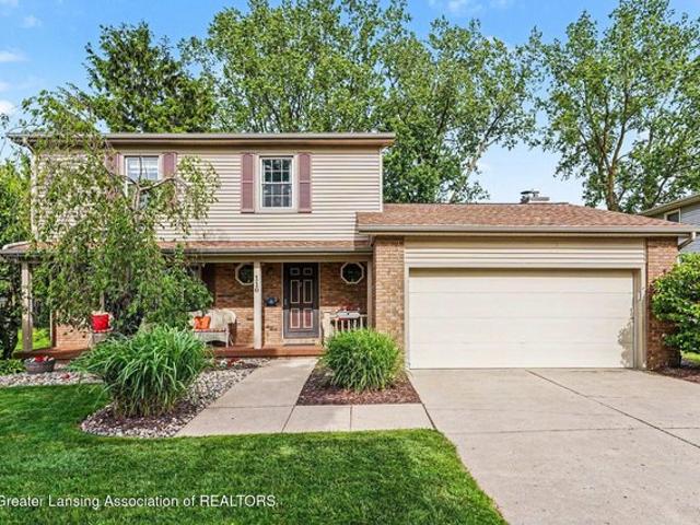 110 Stratford Dr, Mason, MI 48854