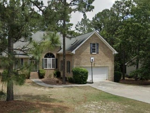 110 Sugar Pine Dr, Pinehurst, NC 28374