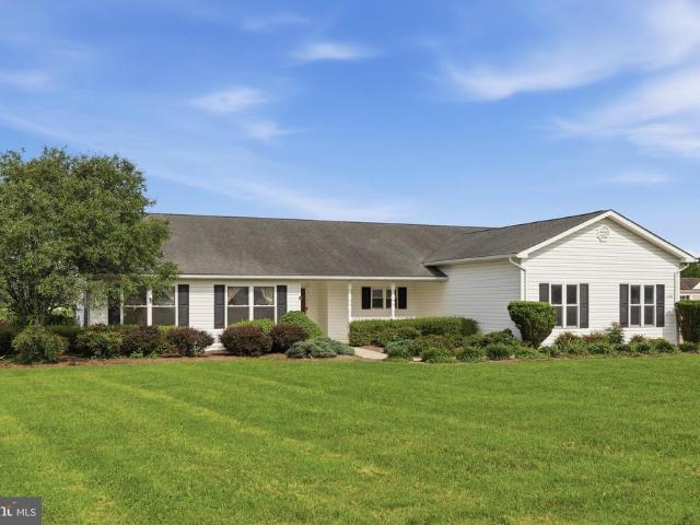 110 Summers Lane