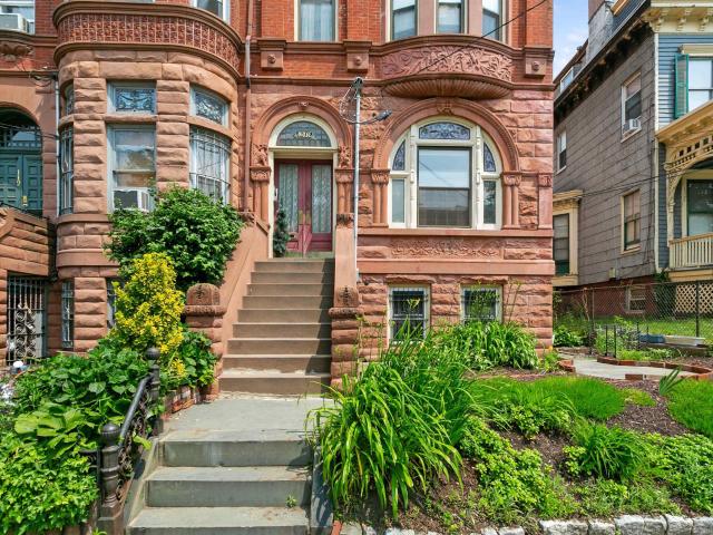 110 Summit Ave # G