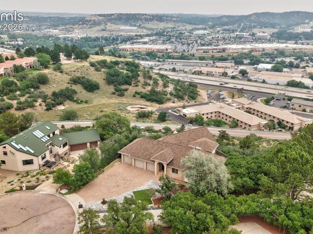 110 Sunbird Cliffs Lane