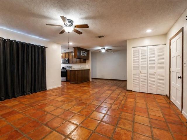 110 Pauline, Del Rio, TX 78840