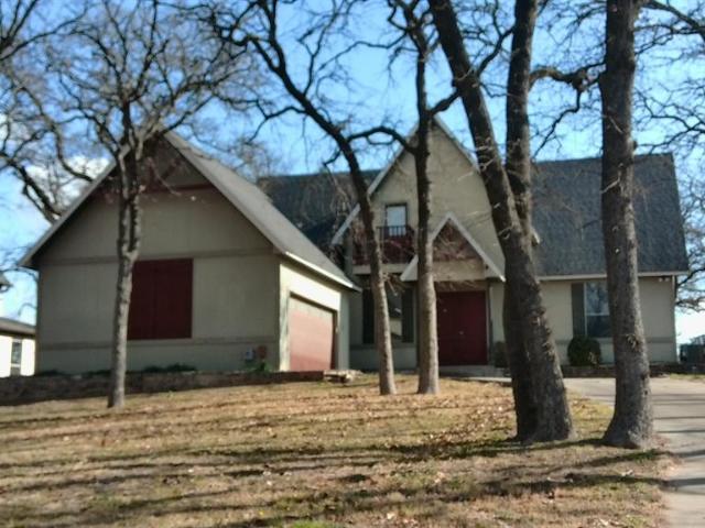 110 Pawnee Trail, Lake Kiowa, TX 76240 | MLS #21224