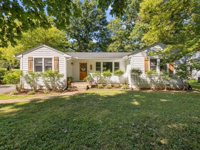 110 Park Cir, Columbia, TN 38401