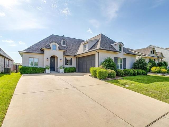 110 Parkview Dr, Aledo, TX 76008