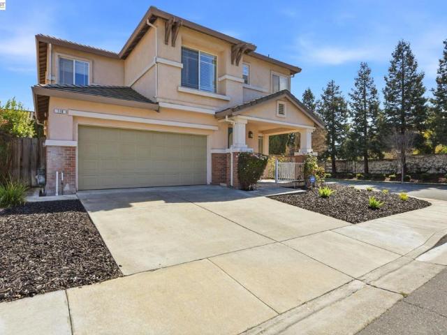 110 Pear LN