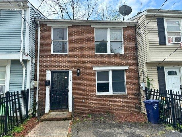 110 Pearl St, Paterson, NJ 07501
