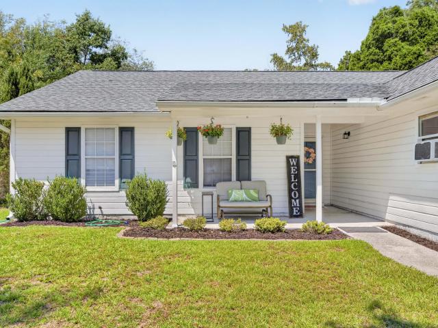 110 Persimmon Circle