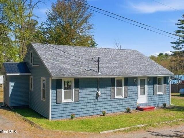 110 Pike St Ext, Broadalbin, NY 12025