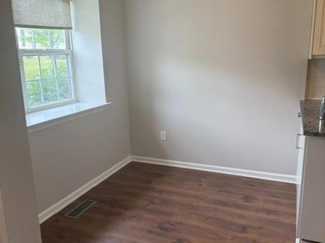 110 Pin Oak Court