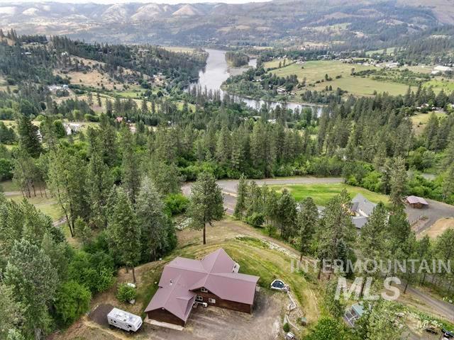 110 Pineway Lane