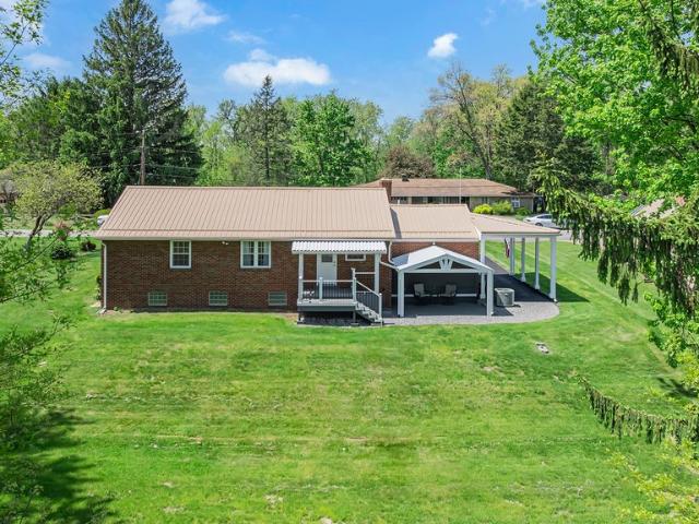 110 Pinkerton Dr