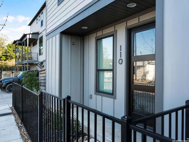 110 Playmoor St, San Antonio, TX 78210 | MLS #1920