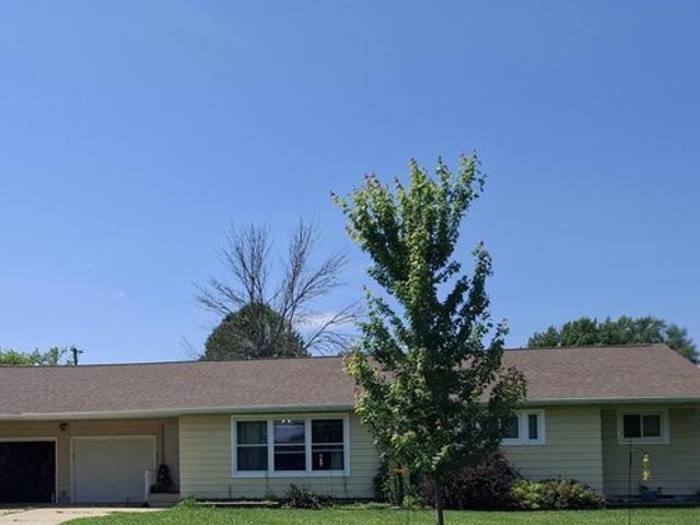 110 Robert St, Ostrander, MN 55961