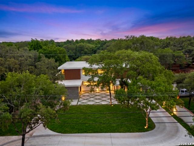 110 Rockhill Dr