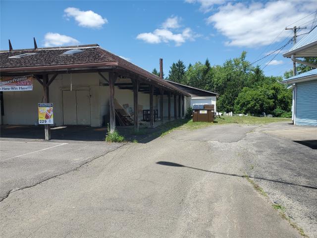 110 railroad street