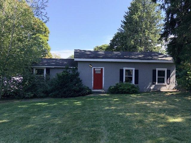 110 River St, Hudson, MA 01749
