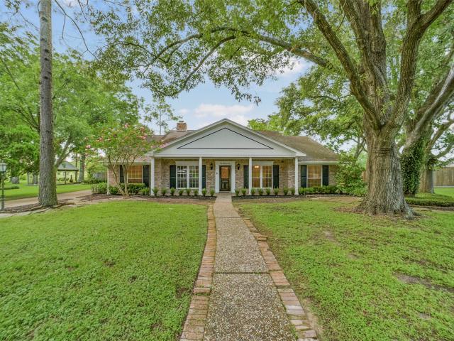 110 Ridgemont Drive