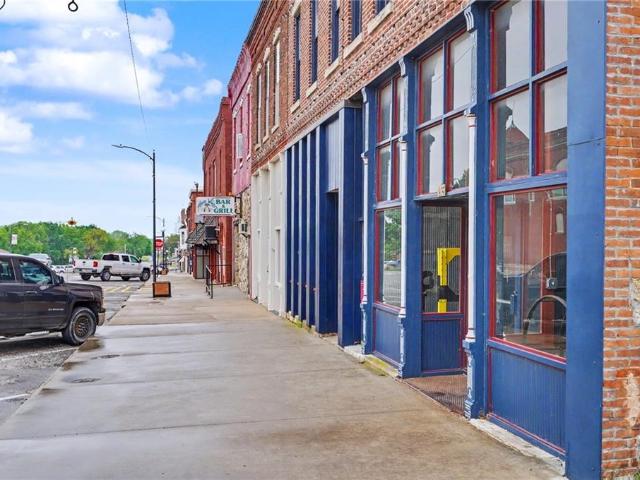 110 W 5th Avenue