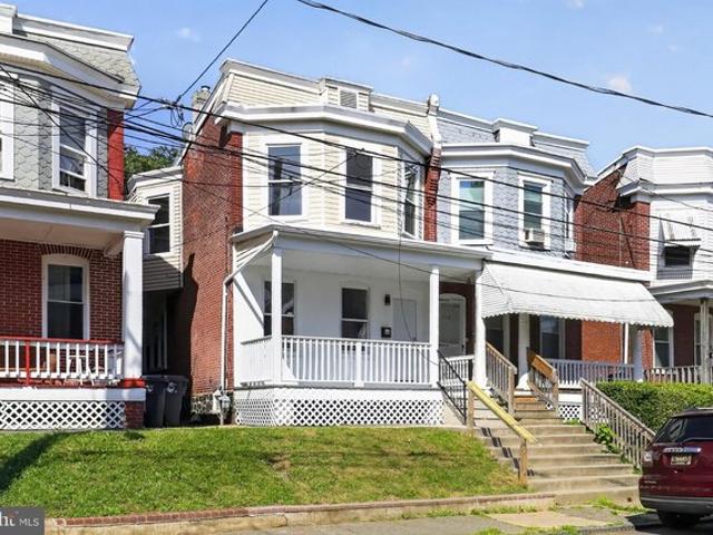 110 W 24th St, Wilmington, DE 19802