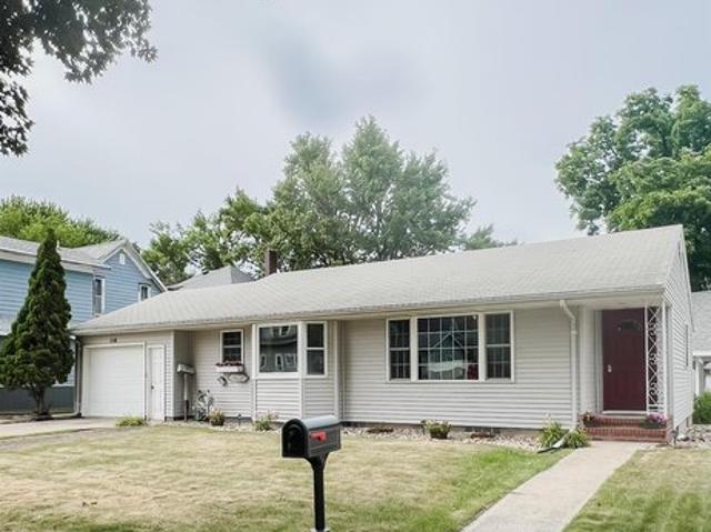 110 W Bishop St, Luverne, MN 56156