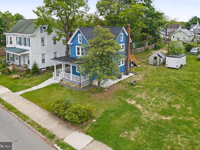 110 W Broad Street