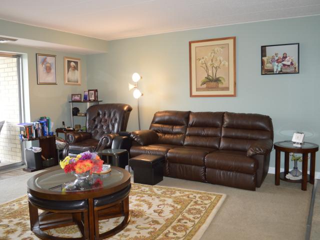 110 W Butterfield Road # 402S
