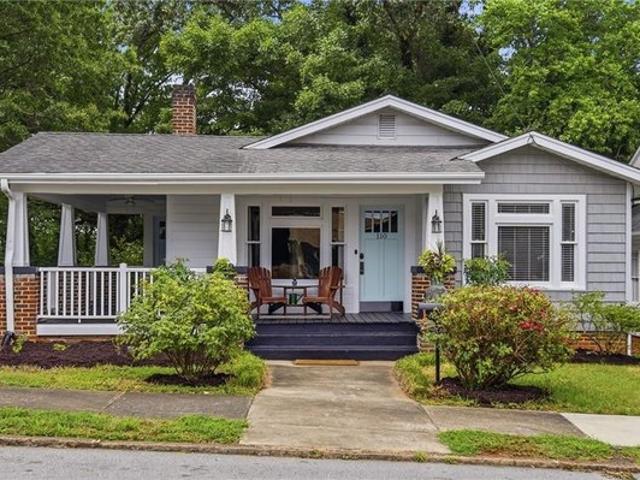 110 W Devonshire St, Winston Salem, NC 27127