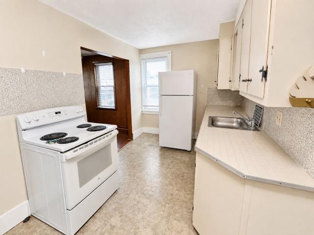 110 W Hollis Street # B