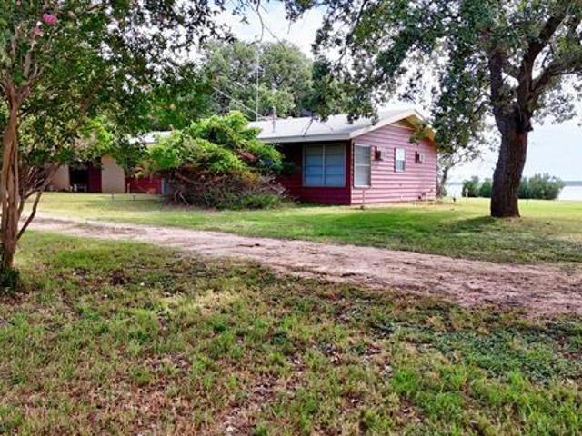 110 W Lakecrest Dr