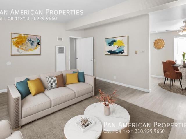 110 W Market St 1 bed, 1 full bath