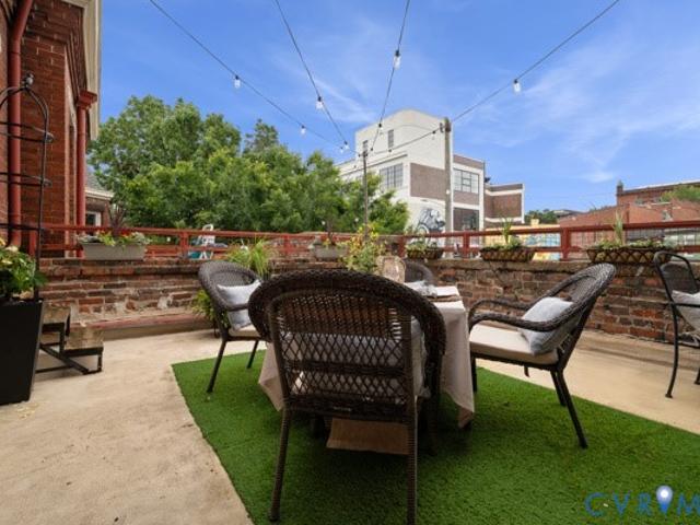 110 W Marshall Street 23