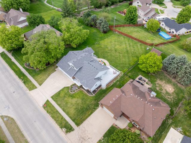 110 W Orchard Avenue